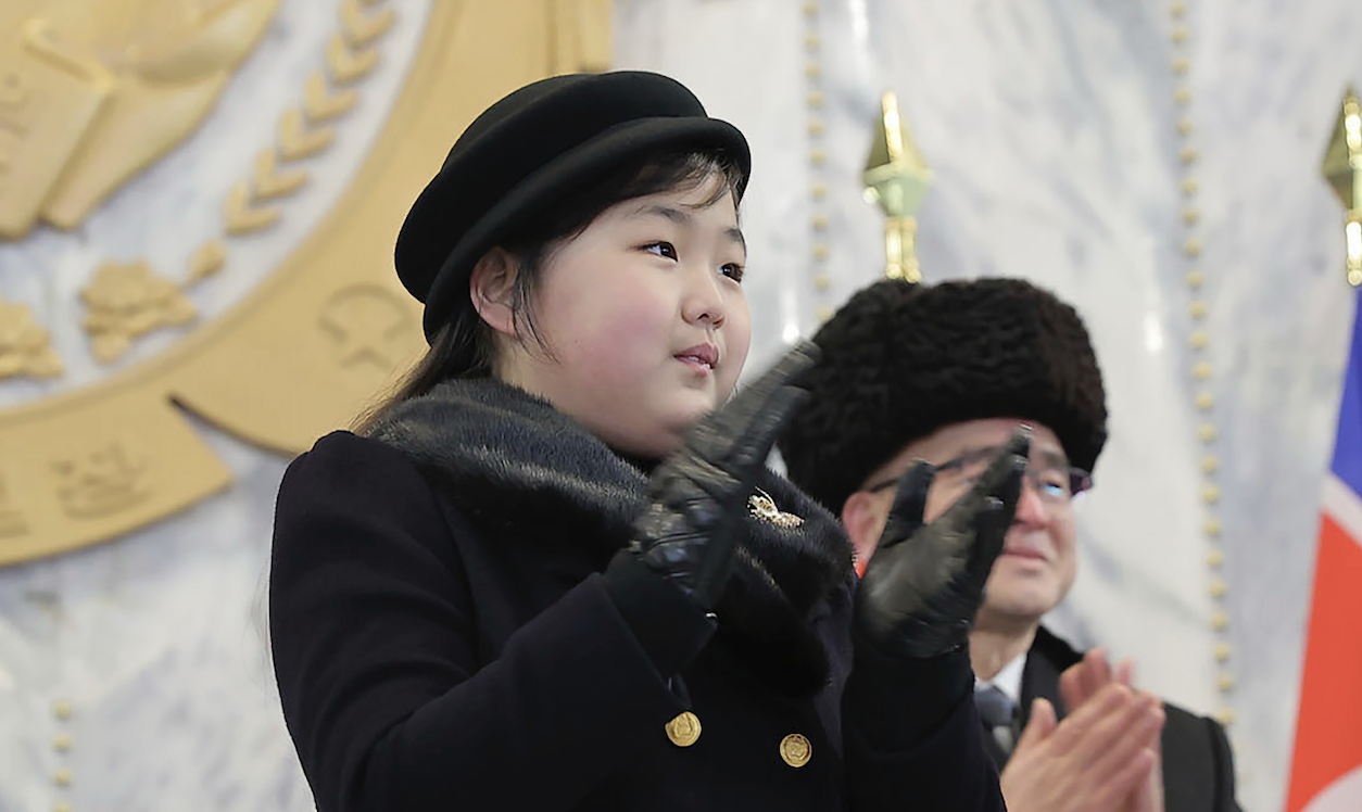 Kim Jong-Uns dotter träder fram – kan ta över